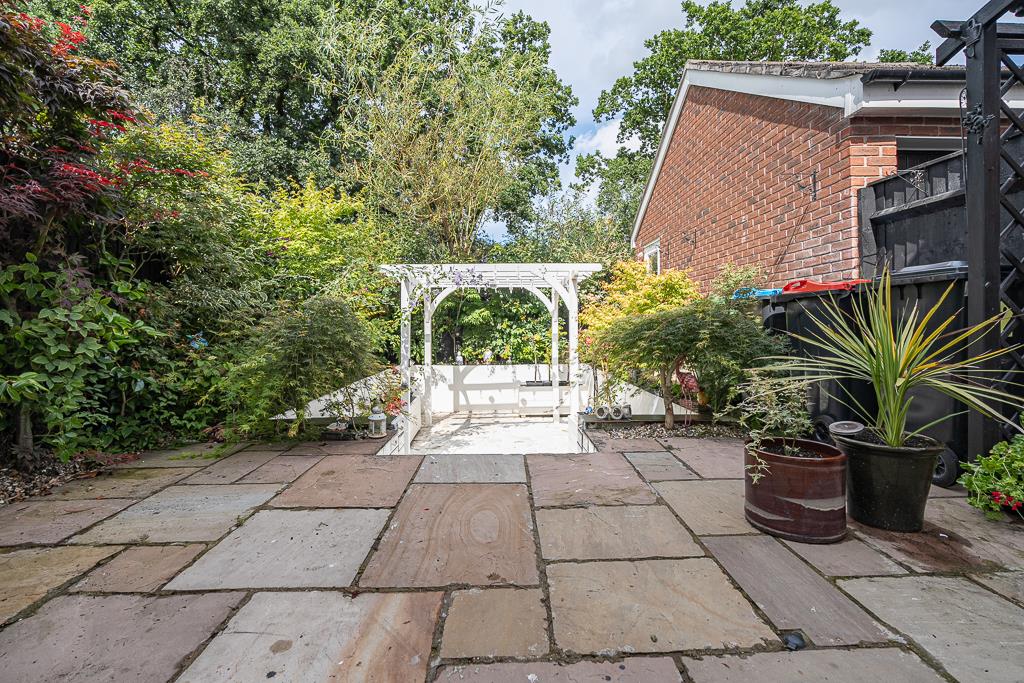 Over Fair Close, Winsford – CW Estate Agents